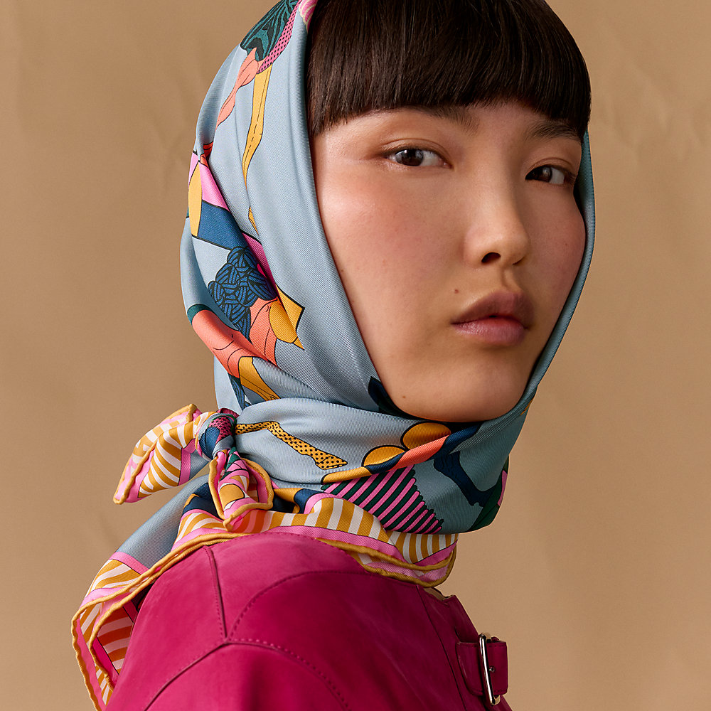 A Toute Allure scarf 90 | Hermès Belgium